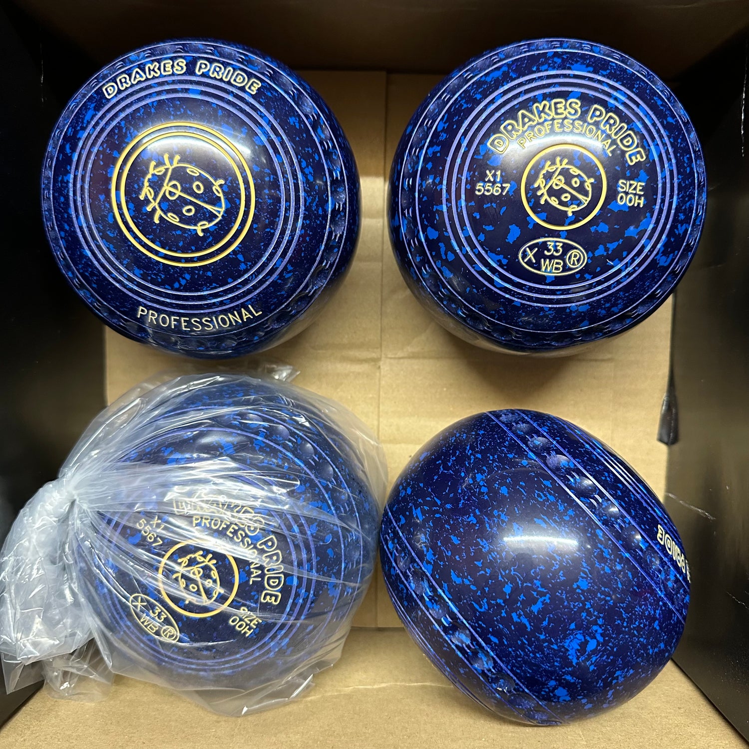 Collections – Second Hand Bowls